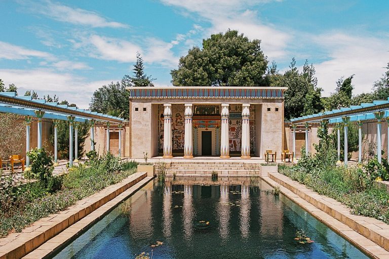 Hamilton Gardens: A Journey Through the World of Gardens | Kenzly